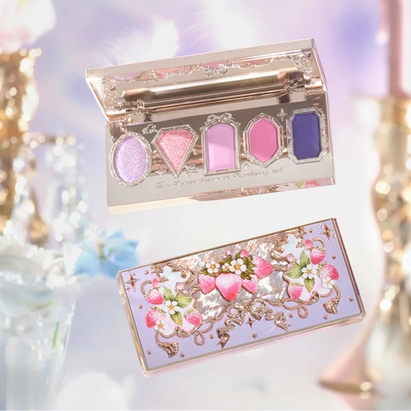 flower knows | Makeup | Violet Strawberry Rococo Eyeshadow Palette ...